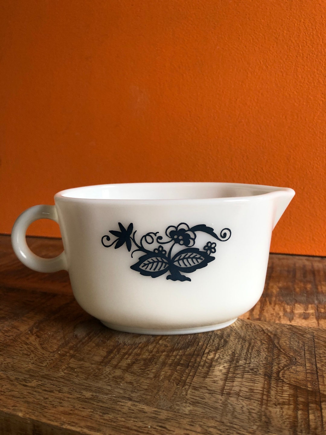 Vintage Pyrex Rare Corning Vintage 77-B Old Town Blue Gravy Sauce Boat ...