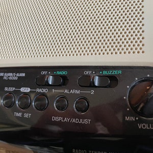 1991 Panasonic RC-6099 Clock Radio Vintage Collectible Alarm, Superheterodyne Receiver, Retro ...