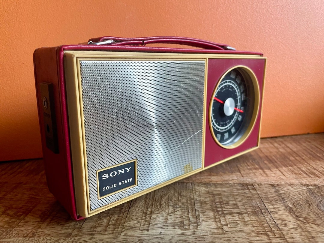 Vintage 1968 Sony 6R-24L MW/LW Transistor Radio - Fully Functional ...