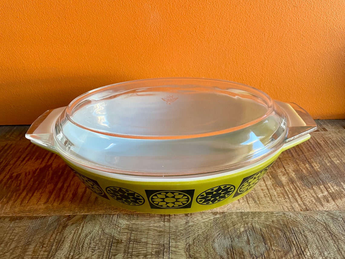 JAJ Pyrex Medaillon Five. Rare 1960's English JAJ VERY Rare Pyrex Rare ...
