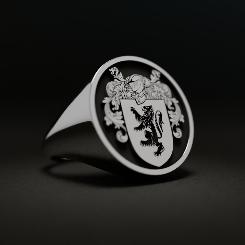 Crest Ring - Etsy