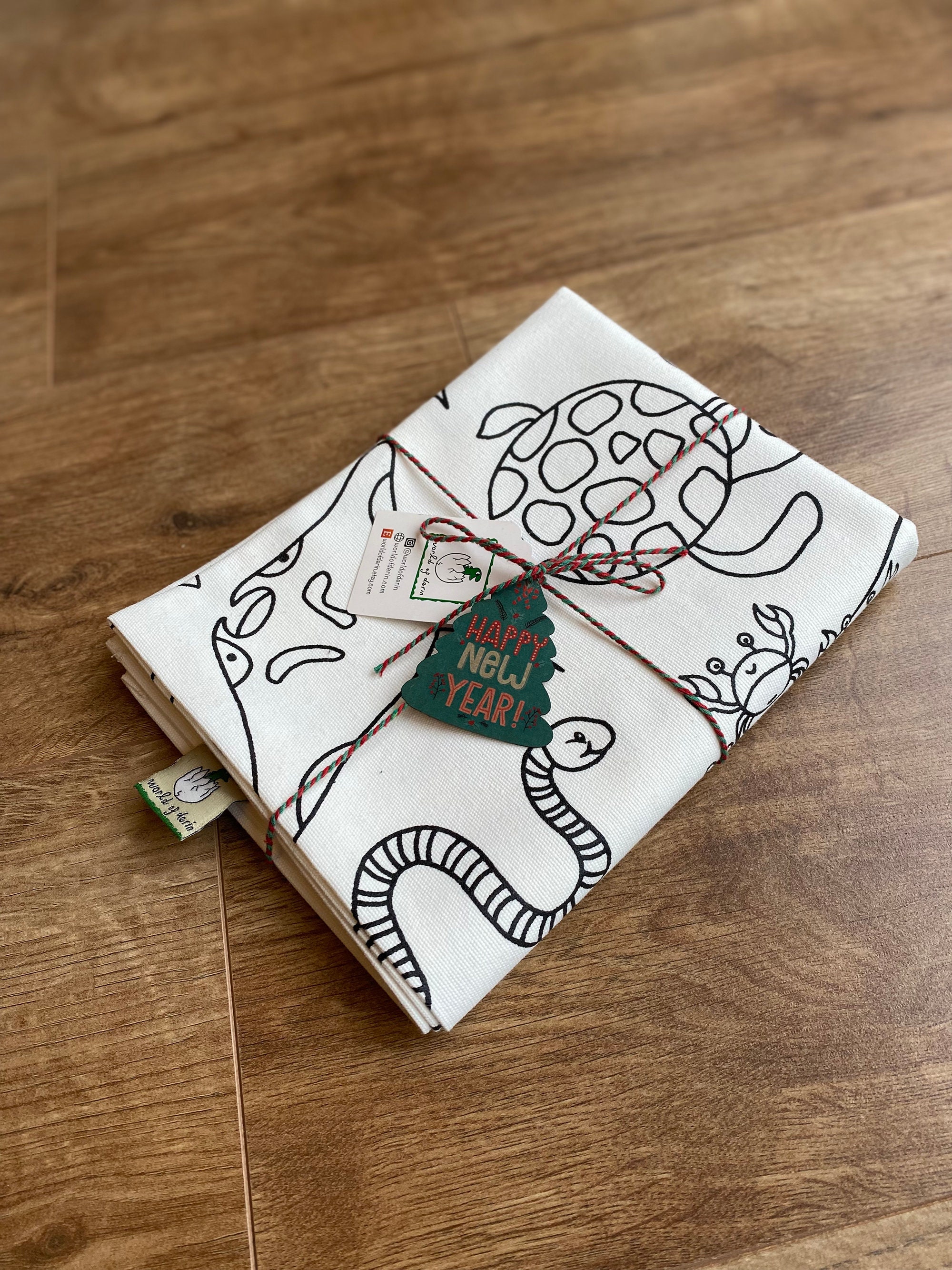Christmas Colouring Cloth for Kids, Children's Reusable Colouring Cloth ...