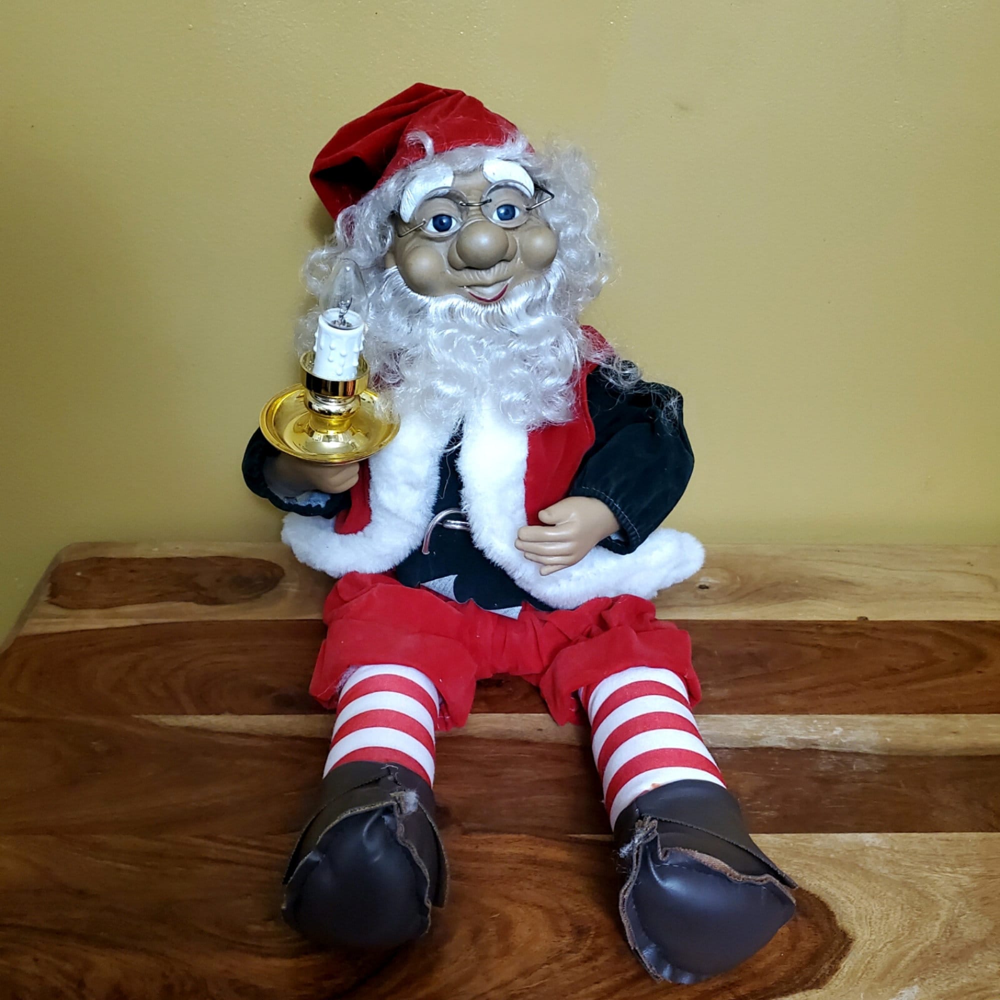 Animated Santas Elves