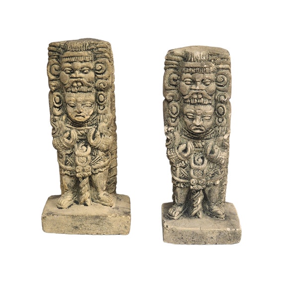 Aztekisk Gud Huitzilopochtli Statue