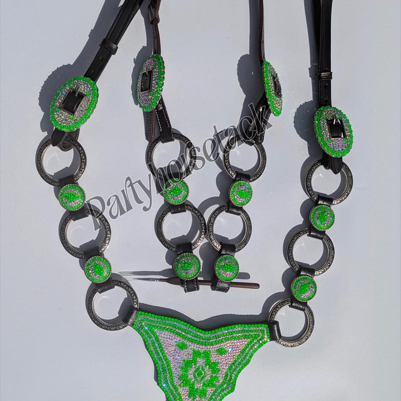 Emerald Tack Set - Etsy