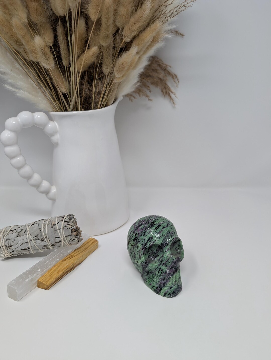 Ruby Zoisite Skull, Ruby Zoisite, Skull Carving, UV Reactive Crystals ...