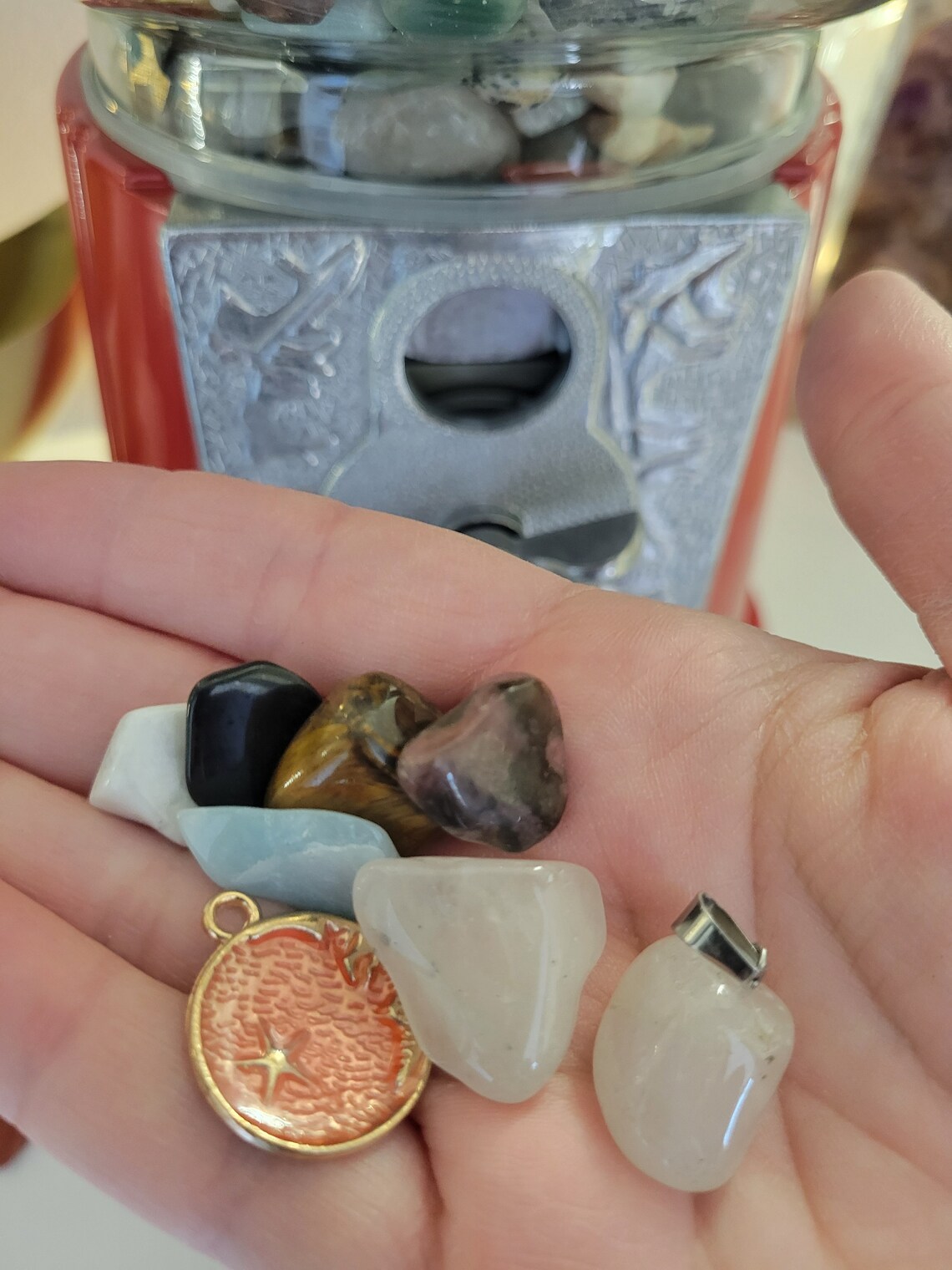 ULTIMATE Crystal Vending Machine Set of Crystals Confetti - Etsy