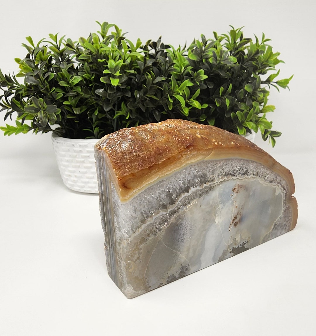 Brazilian Agate Specimen, Banded Brazilian Agate, Crystal Statement ...