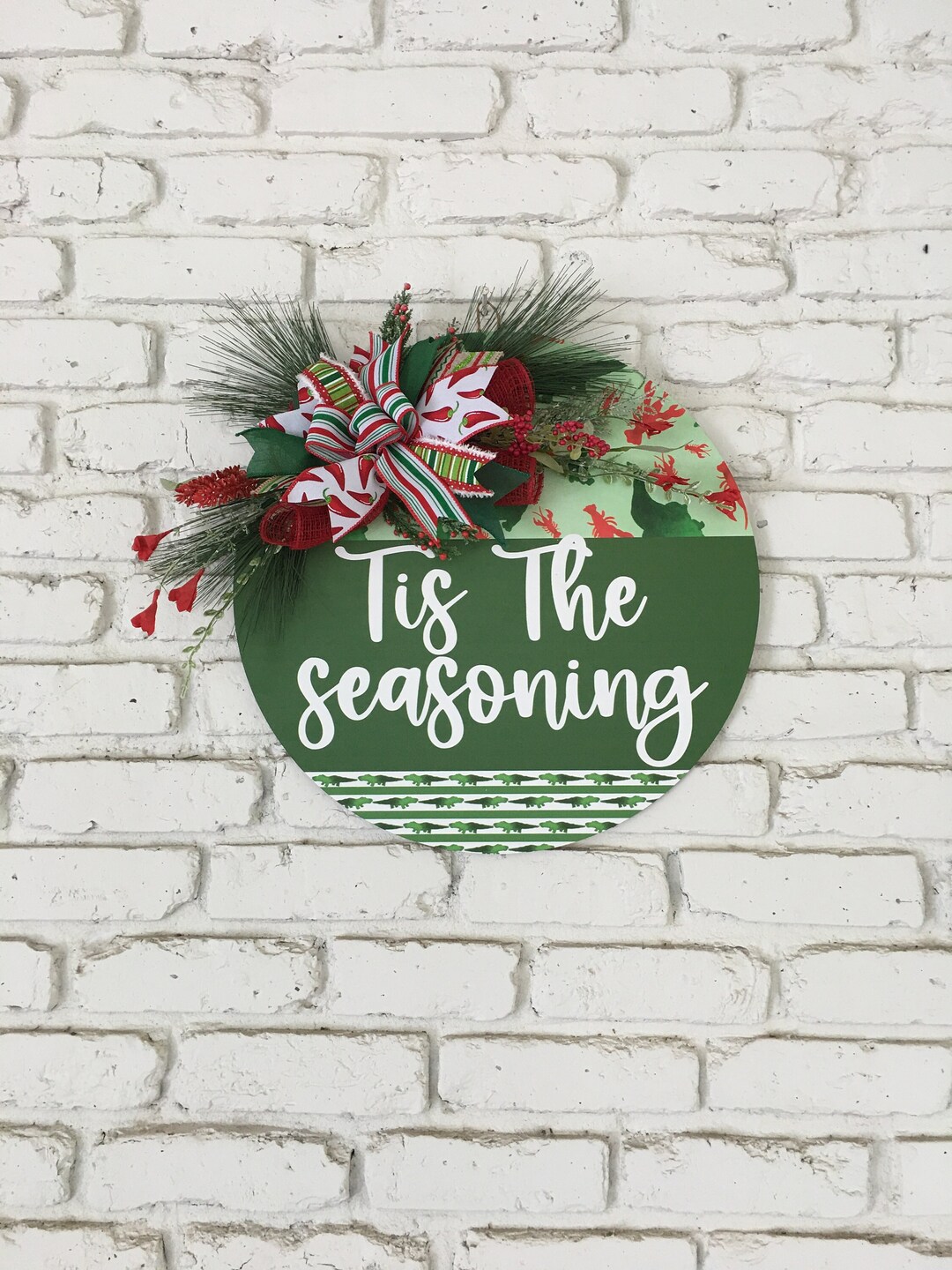 Cajun Christmas Door Hanger: Alligator Crawfish Porch Decor - Etsy
