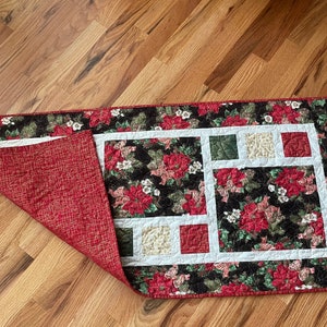 Poinsettias Quilted Table Runner - Etsy