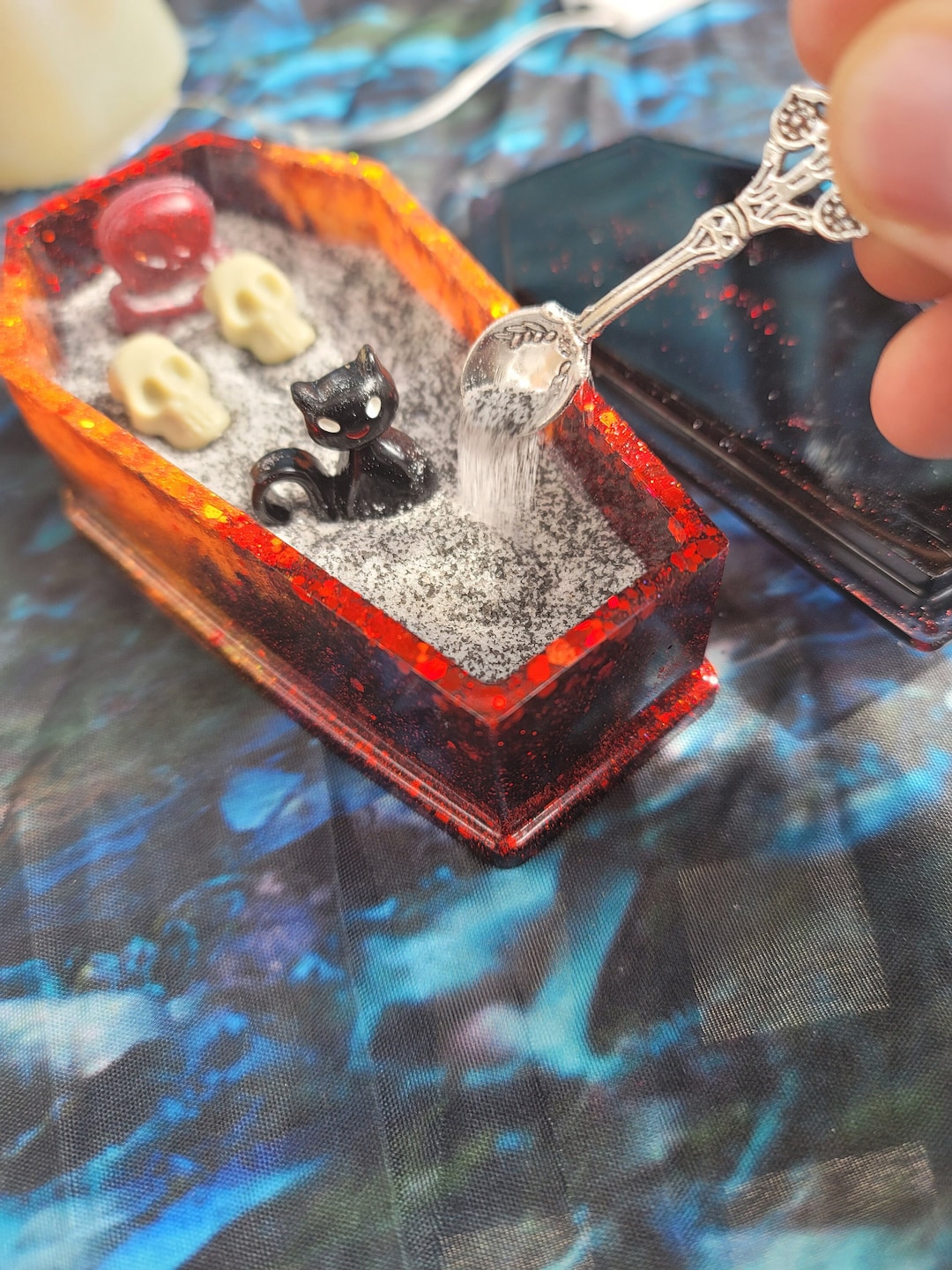 Resin Coffin Zen Garden: Spooky Desk Decor With Charms, Skulls, Shovel ...