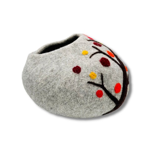 Cat Bed Cat House Cat Cave White Flower Felted Cat Bed - Etsy