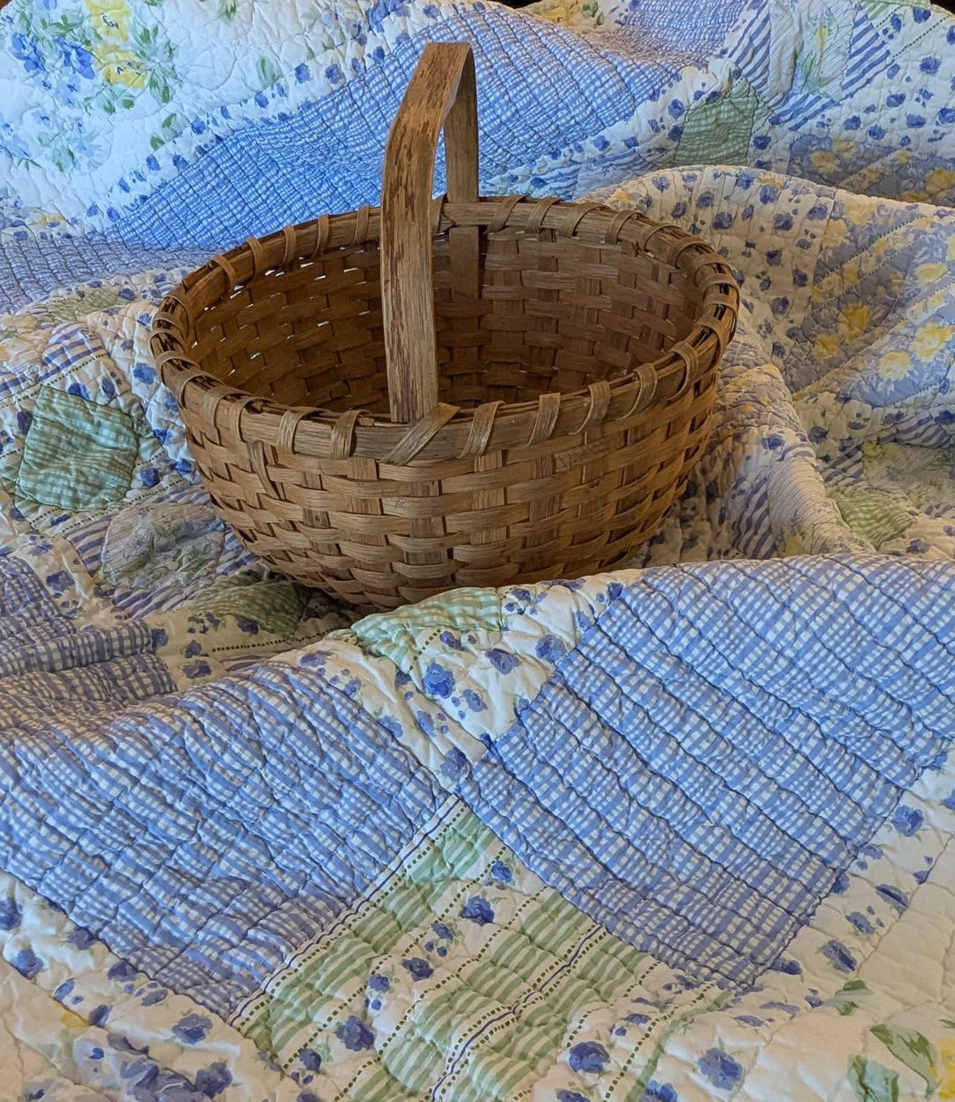French Provincial Inspired Quilt - Etsy