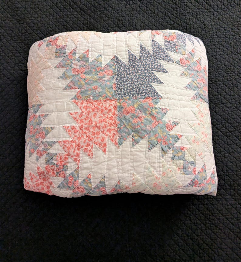 Pineapple Quilt, Imperfect Cutter, Vintage, White and Pastel Calicos - Etsy