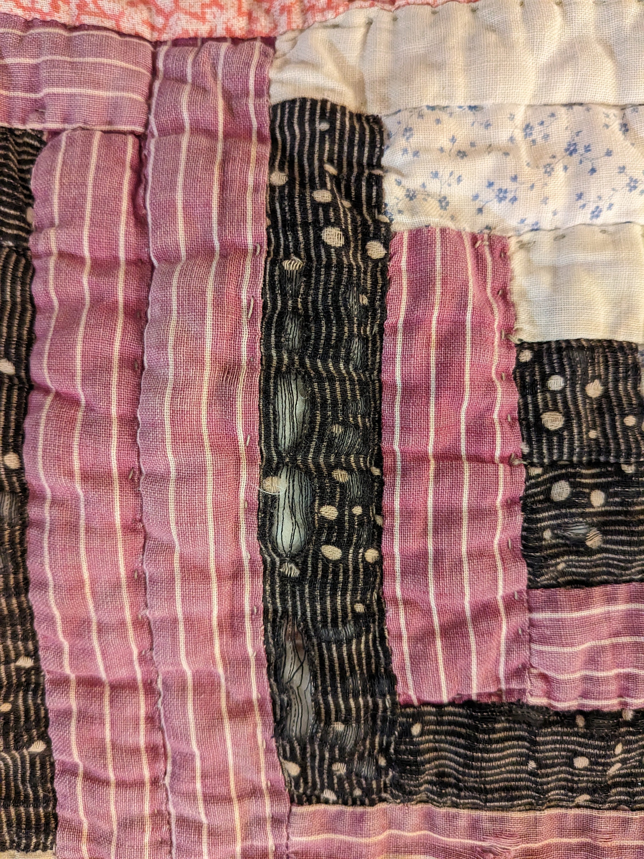 Antique Pink Log Cabin Small Quilt - Etsy