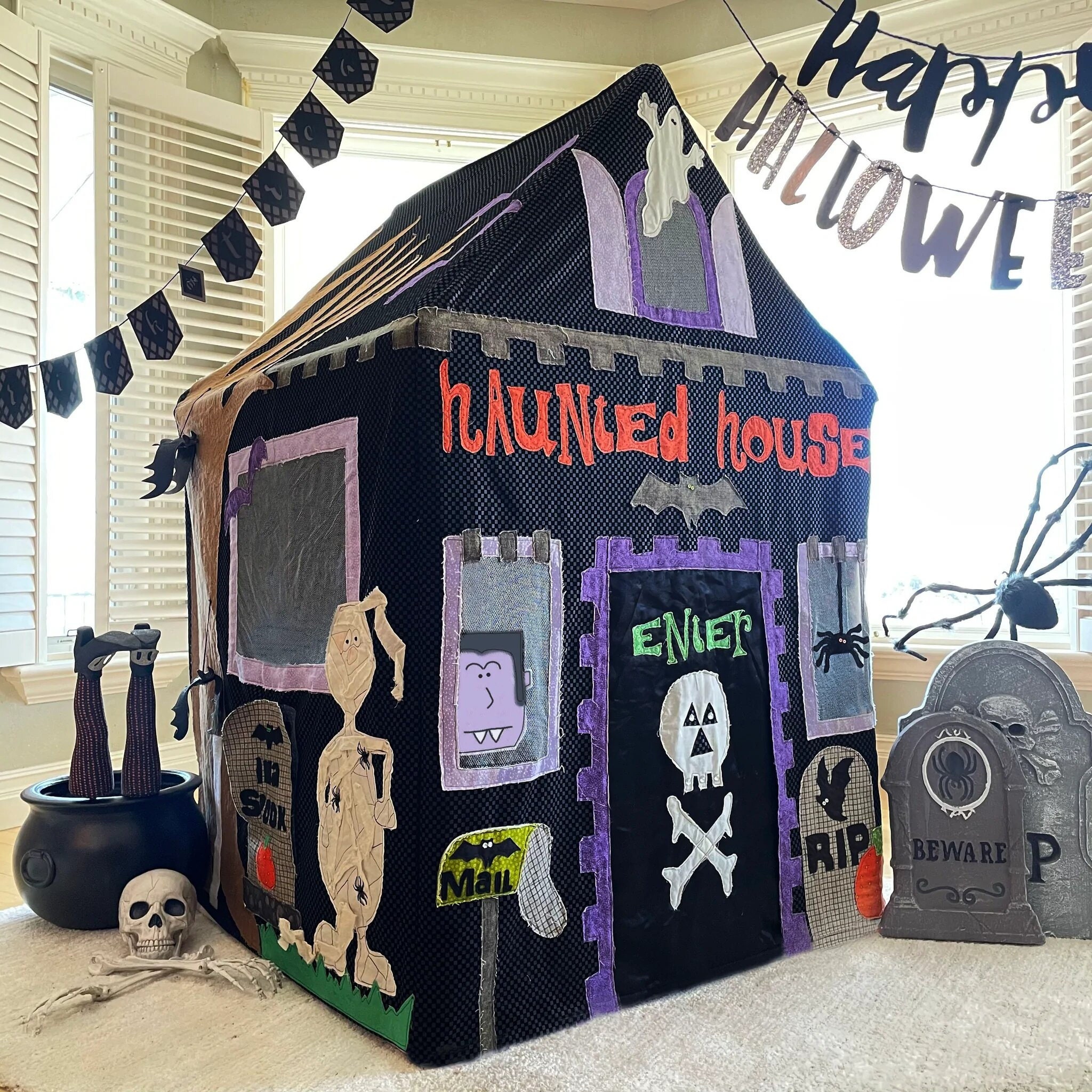 Playhouse Pattern haunted Mansion halloween Playhouse for Little Kids ...