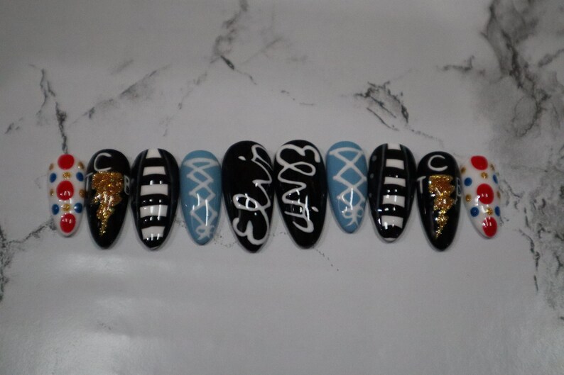 Elvis Inspired | Acrylic Glue on Nails | Set of Ten - Etsy