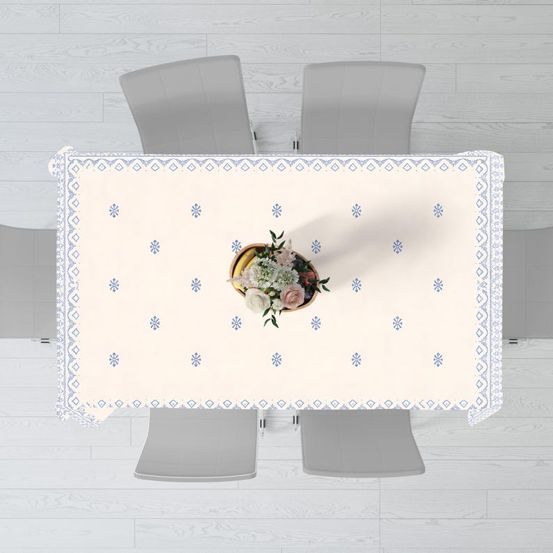 Toalha de mesa vintage azul com estampa étnica e detalhes geométricos ...