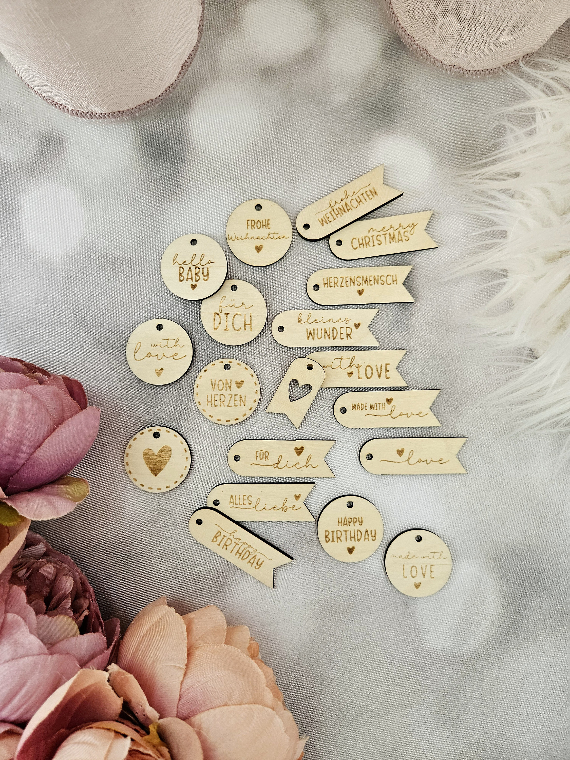 SVG Laser File 25 Gift Tags, Pendants, Decorative Tags, SVG Laser Cut ...