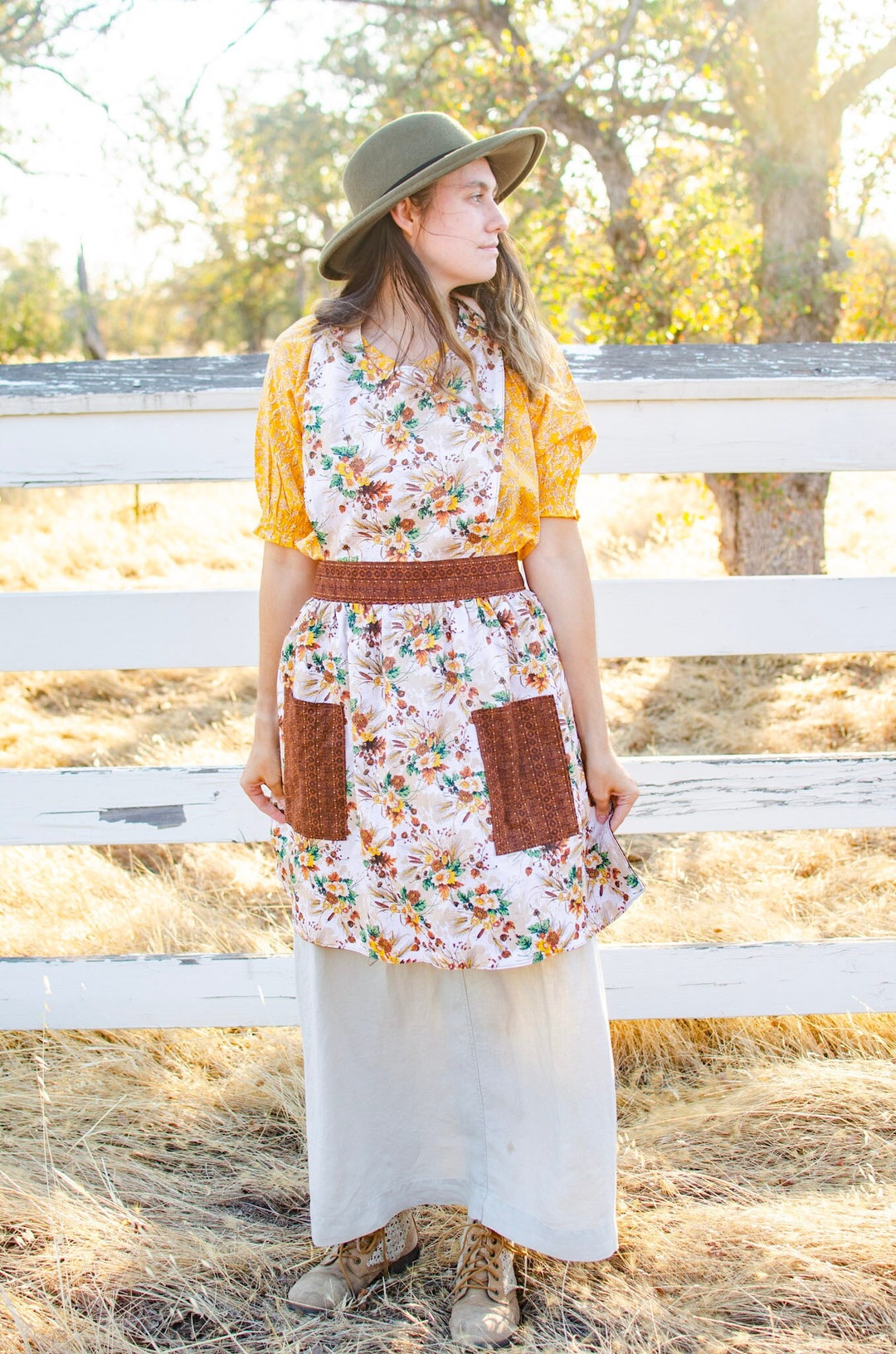 REVERSIBLE APRON, Fallfloral, Autumn, Cooking Apron, Handmade Apron ...