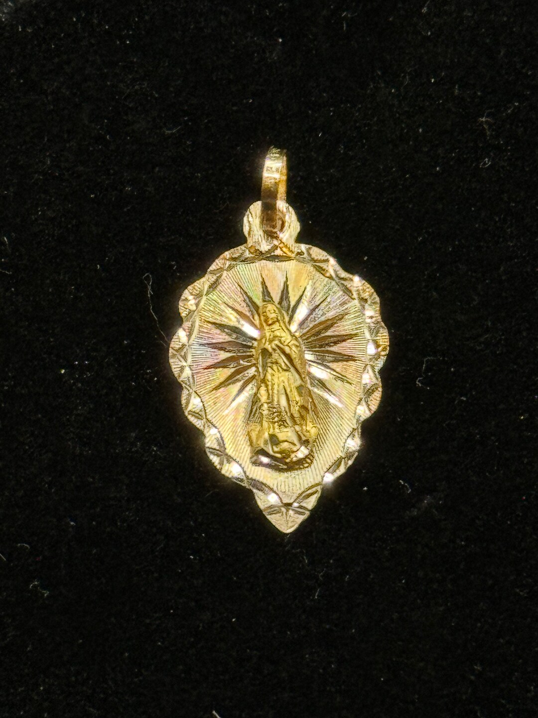 10kt Antique Virgin Mary Pear Shaped Pendant - Etsy