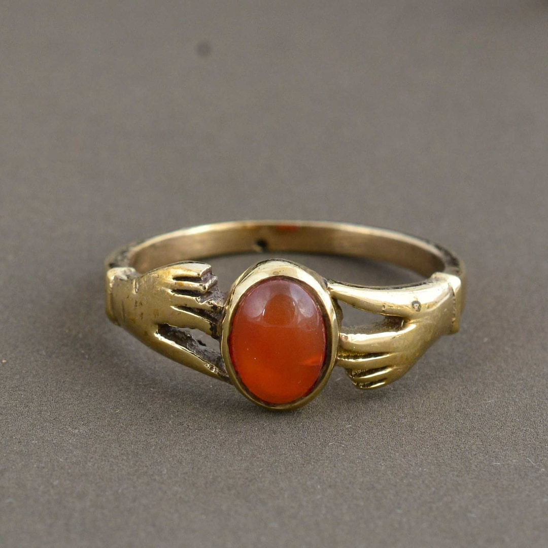Natural Carnelian Ring, Carnelian Stone Gold Ring, Hand Holding Ring ...