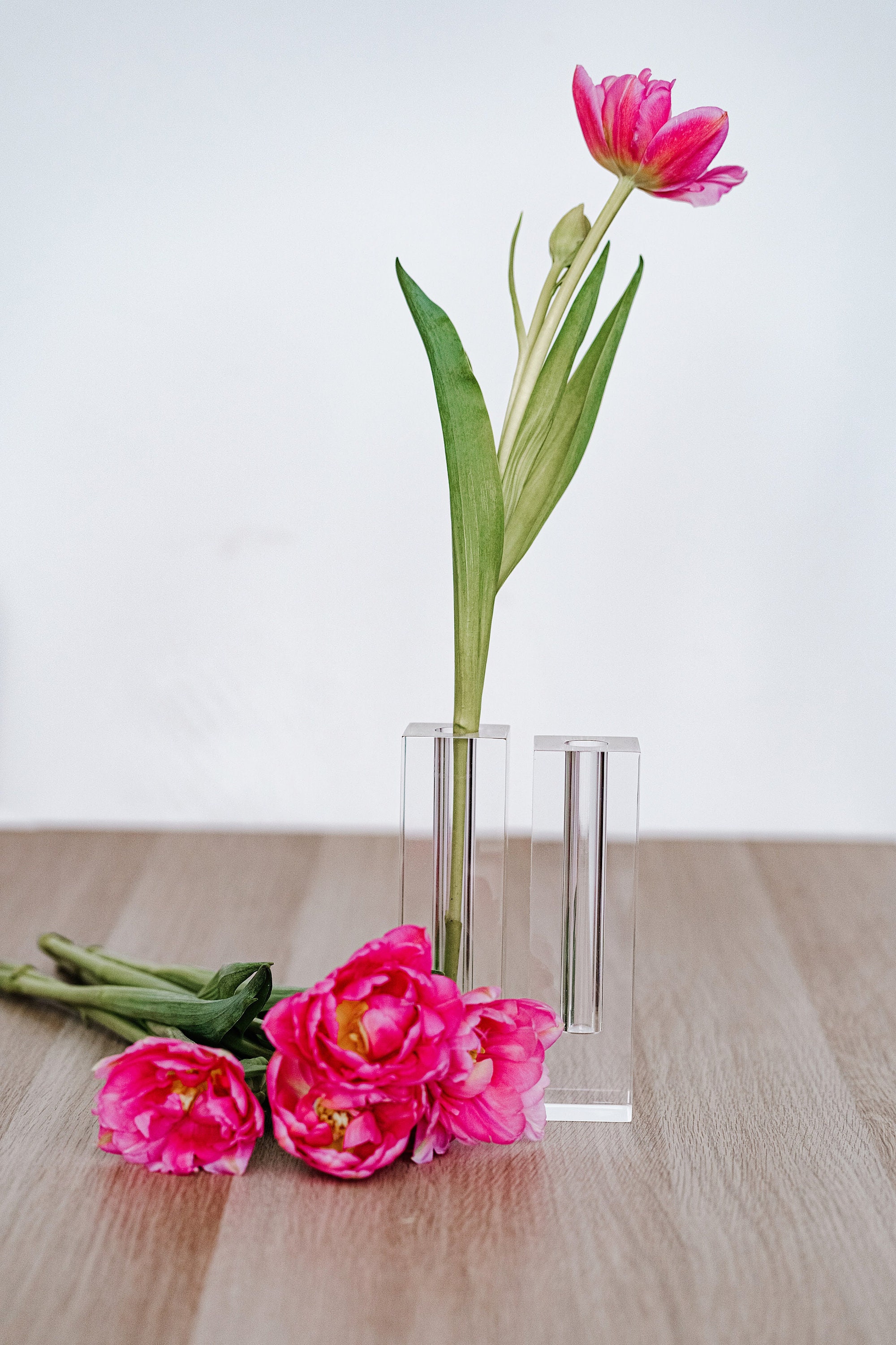 Lucite Minimalist Vase - Etsy