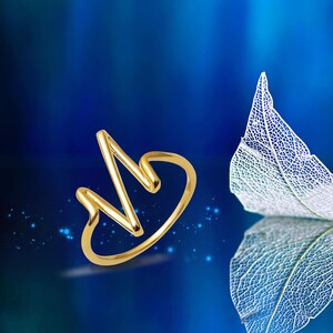 14K Gold Heartbeat Ring, Lifeline Pulse Ring, Minimalist Heartbeat Ring ...