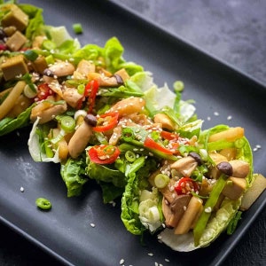 Fresh Water Chestnut Chinese Chestnut Singhara Corm Bulbs Non GMO Great ...