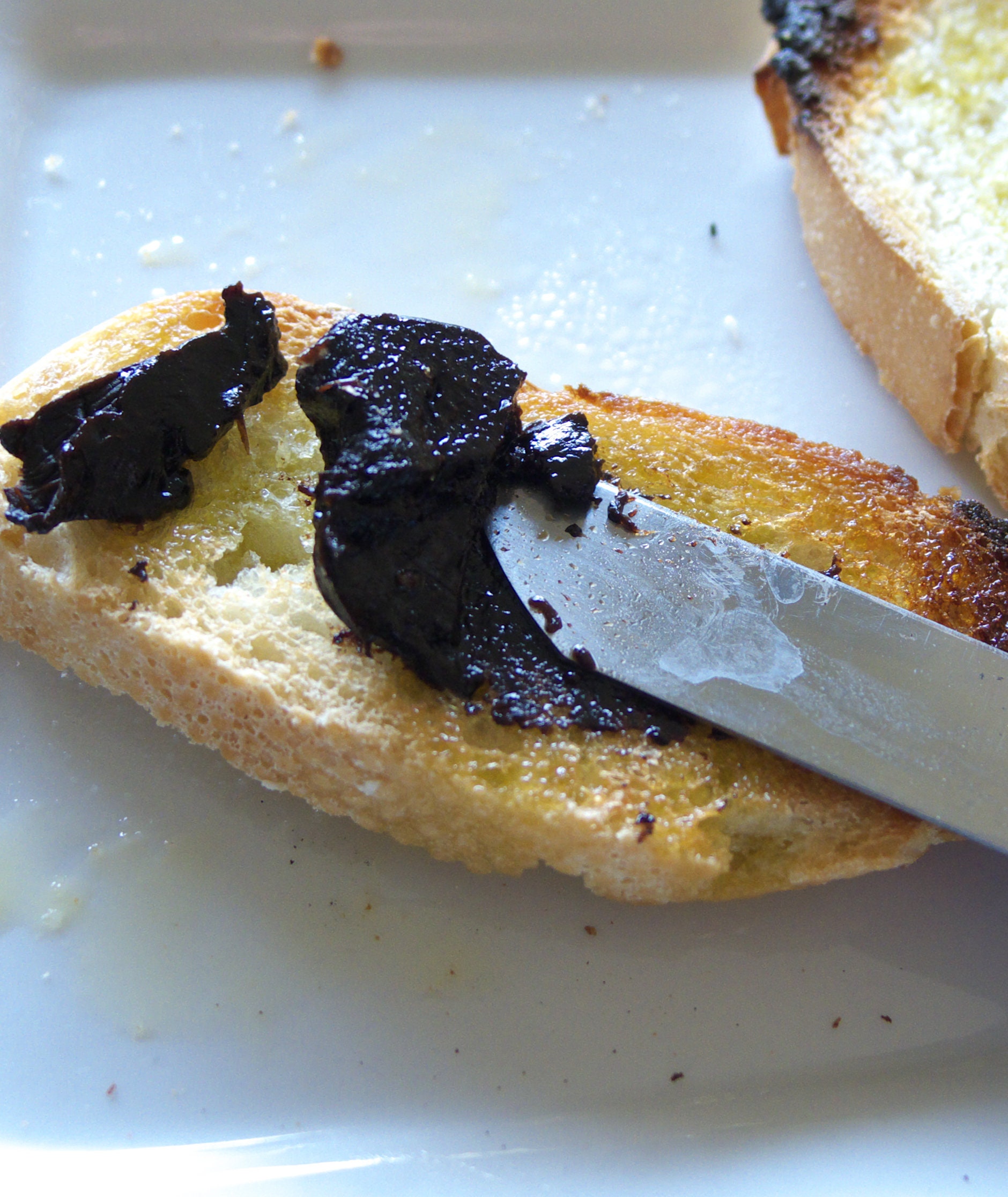 Organic Black Garlic Made From California Garlic Gourmet 2+ Bulbs - Etsy