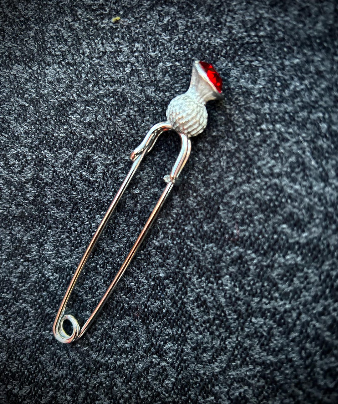 Vintage Scottish Thistle Kilt Pin, Red Stone, Silver Toned Pin - Etsy