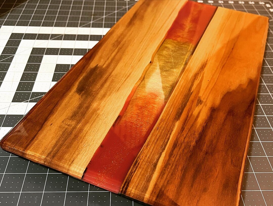 BEAUTIFUL Black Walnut Gold, Red & Silver Epoxy Charcuterie Board - Etsy