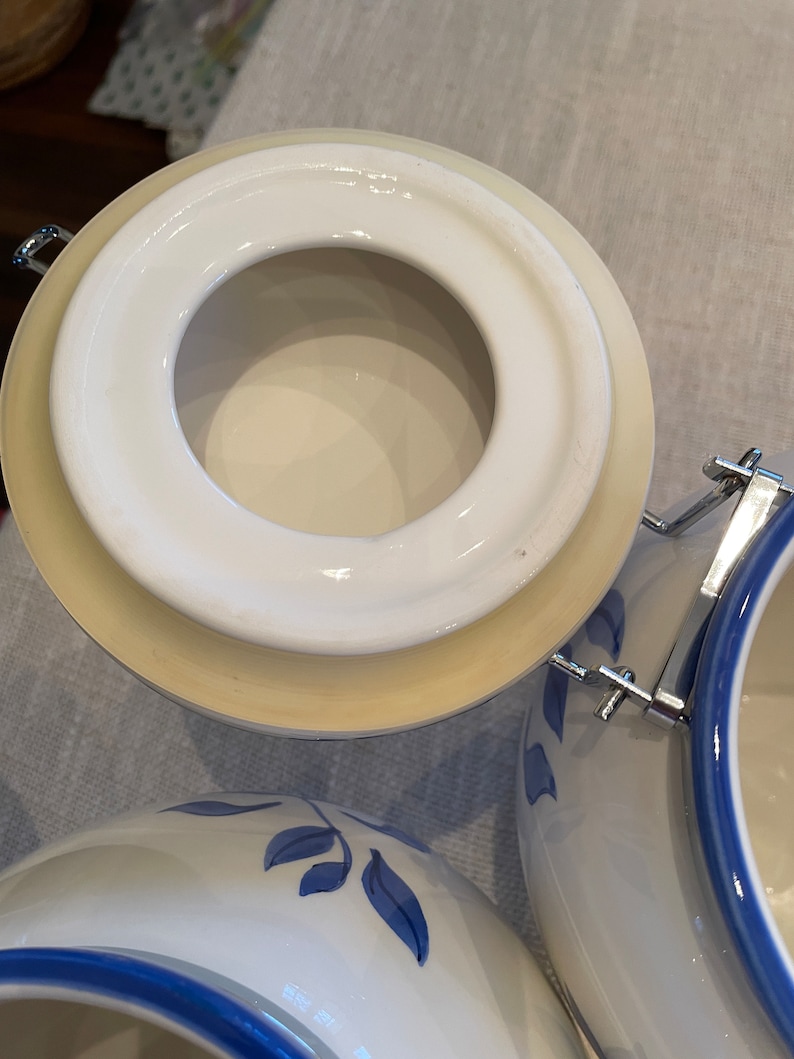 Blue and White Ceramic Inspirado Lidded Coffee Canister/cookie Jars ...