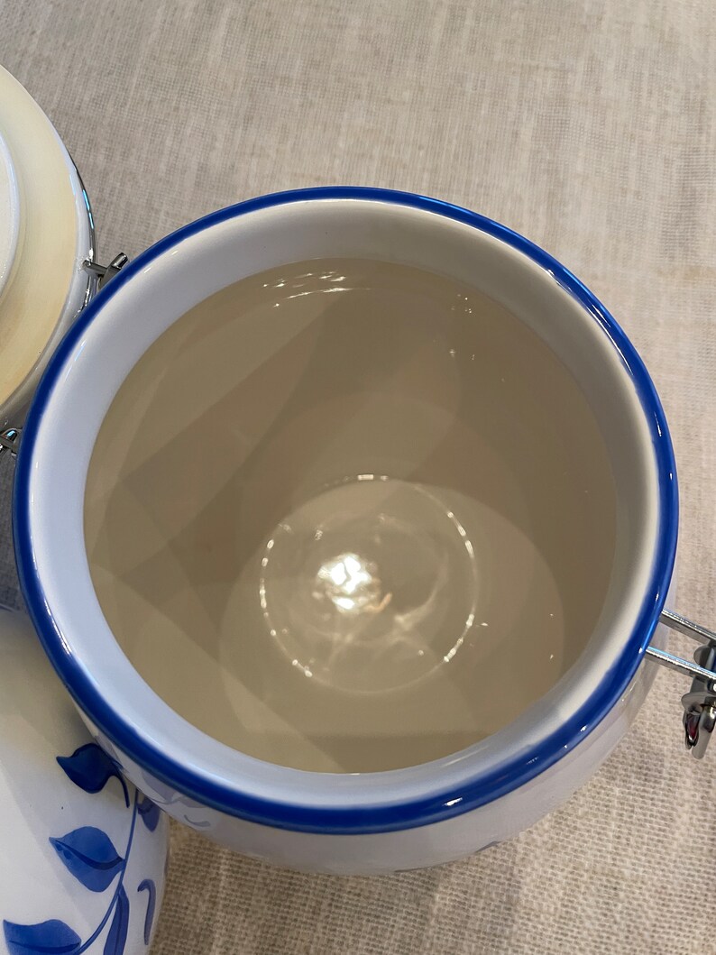 Blue and White Ceramic Inspirado Lidded Coffee Canister/cookie Jars ...