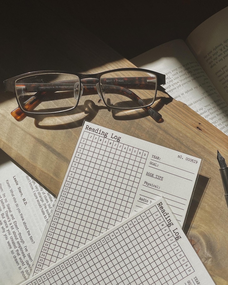 Reading Log Card - Etsy