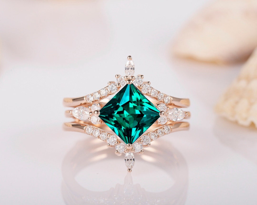 Princess Cut Emerald Ring Set, Unique Emerald Bridal Set With Connected ...