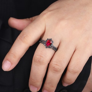 Vintage Black Gold Ruby Floral Engagement Ring Set, Oval Cut Ruby ...