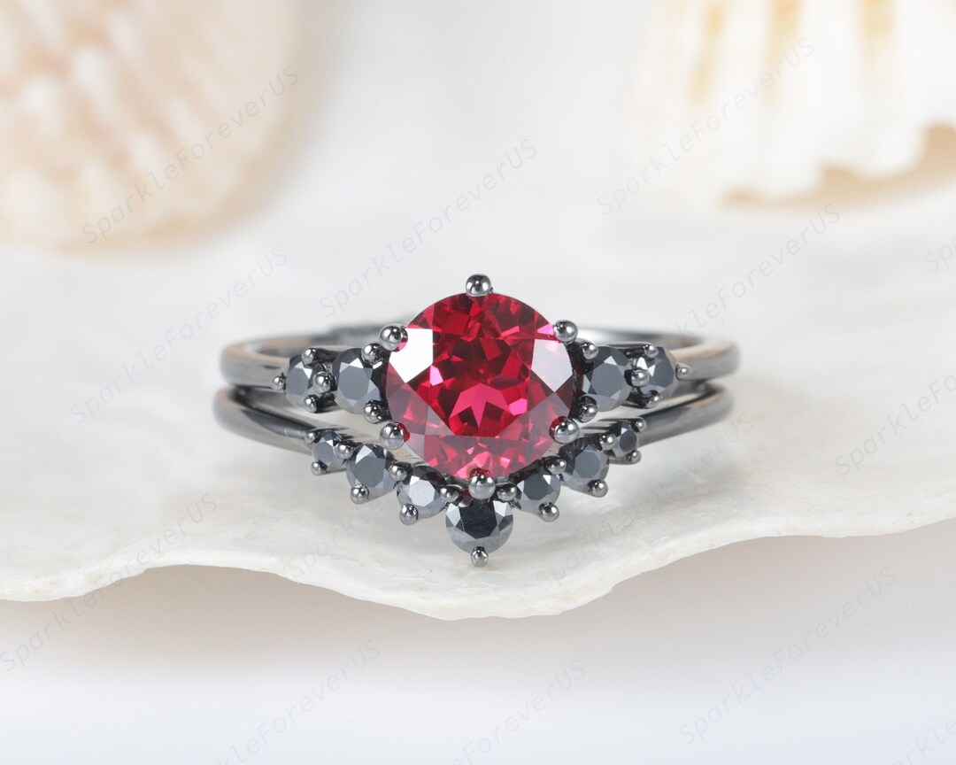 Black Gold Finish Round Ruby Ring Set, Vintage Black Moissanite July ...