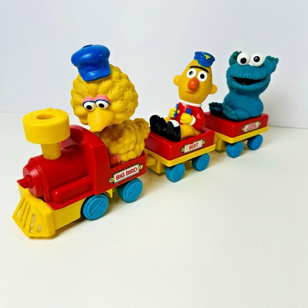 Sesame Street Big Bird's Wind up Train Vintage Set Bert Cookie Monster ...