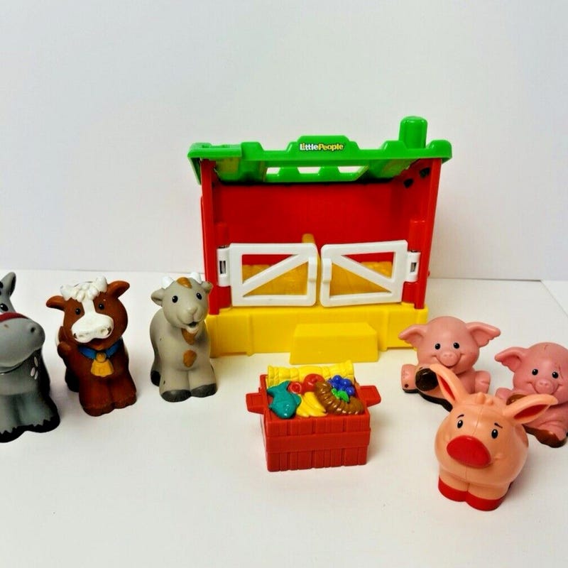 Little People Barn - Etsy