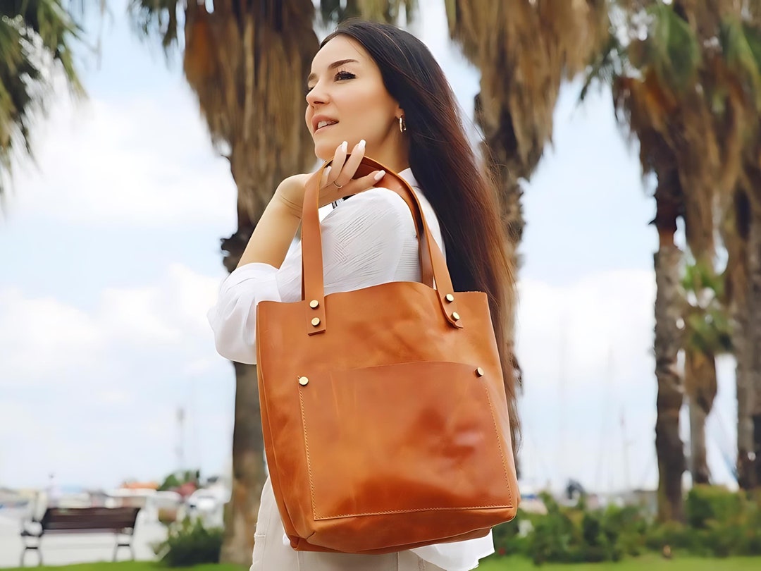 Gift for Couple, Personalized Dopp Kit & Tote Bag, Classic Leather Bag ...