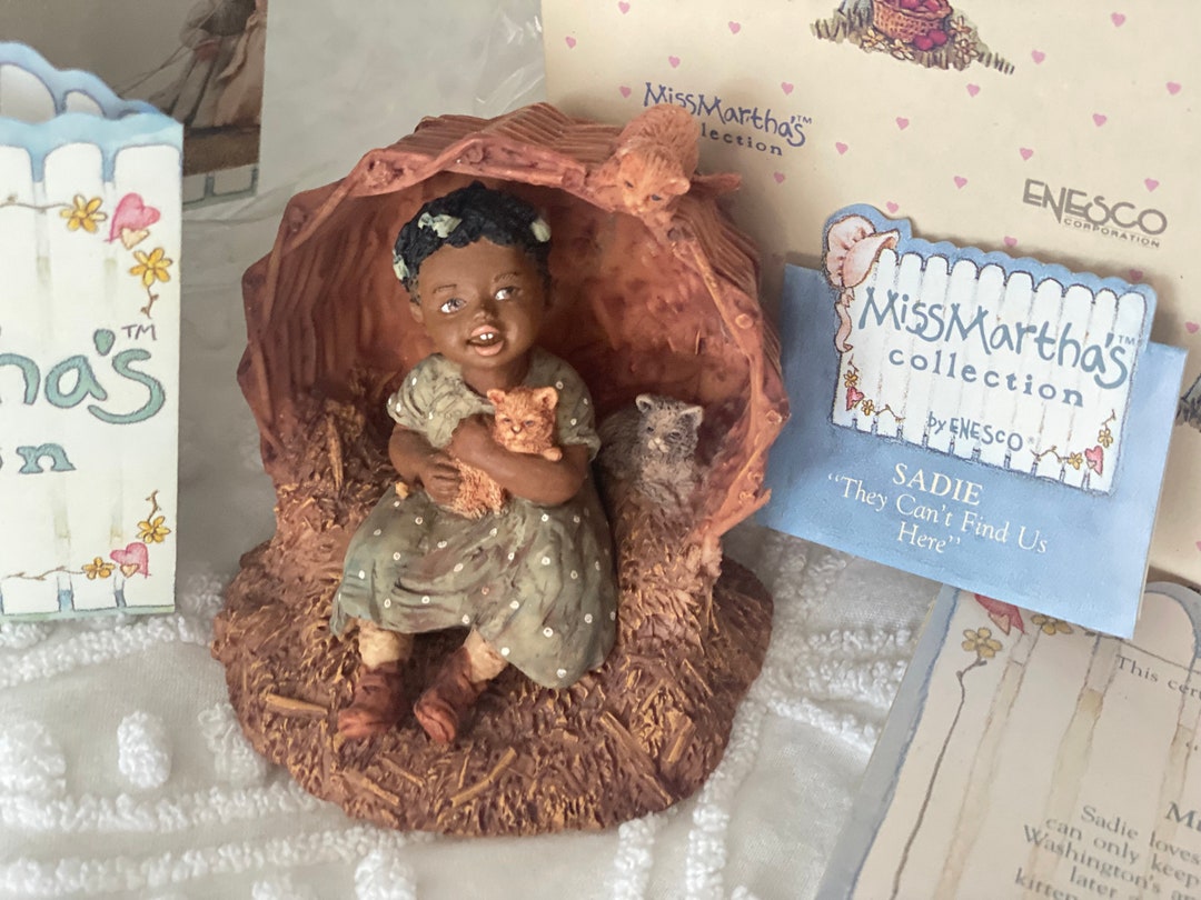 Miss Martha's Collection SADIE Figurine they Can't Find Us Here 443220 ...