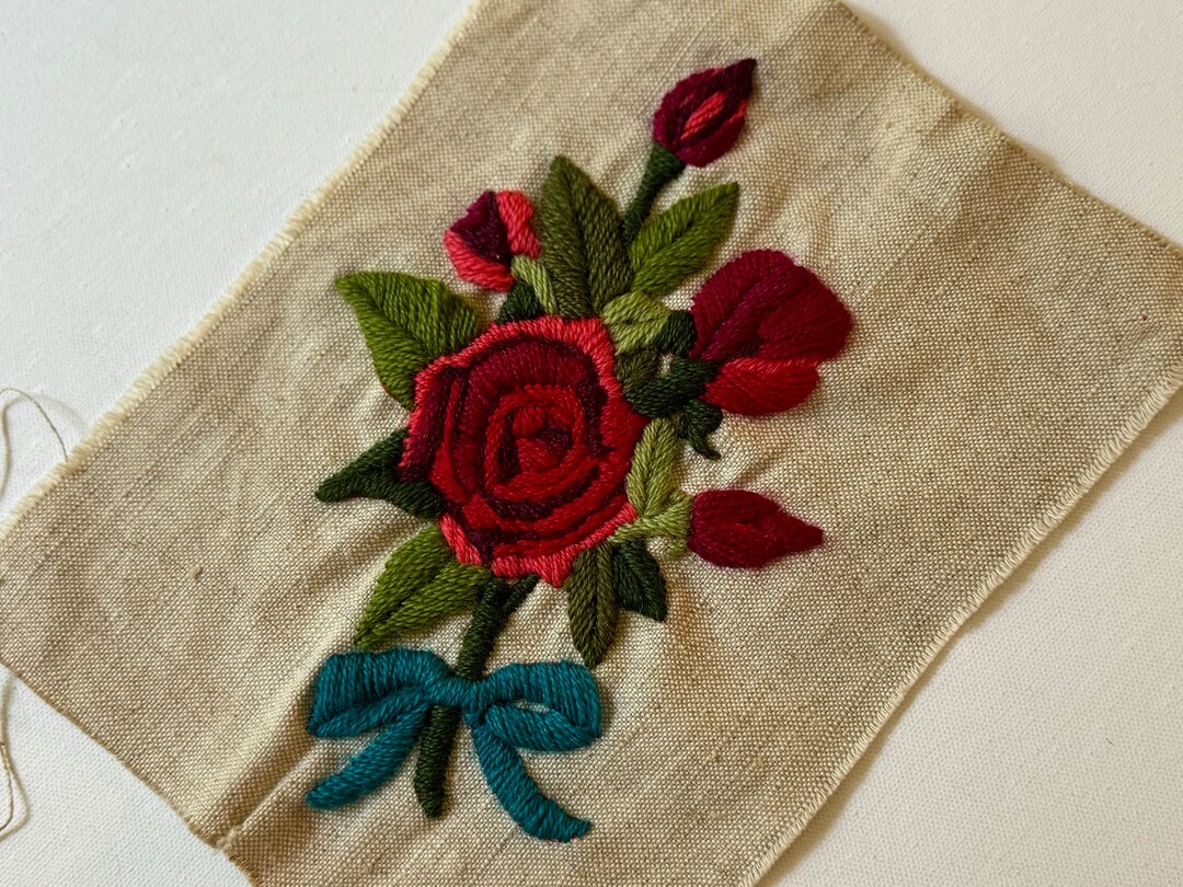 Vintage Roses Crewel Embroidery/8" X 10"/floral Crewel Design/vintage ...