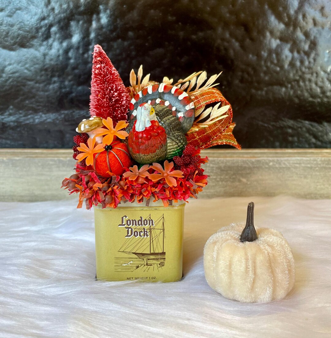 Thanksgiving Decorated Vintage London Dock Tobacco Tin, Thanksgiving ...