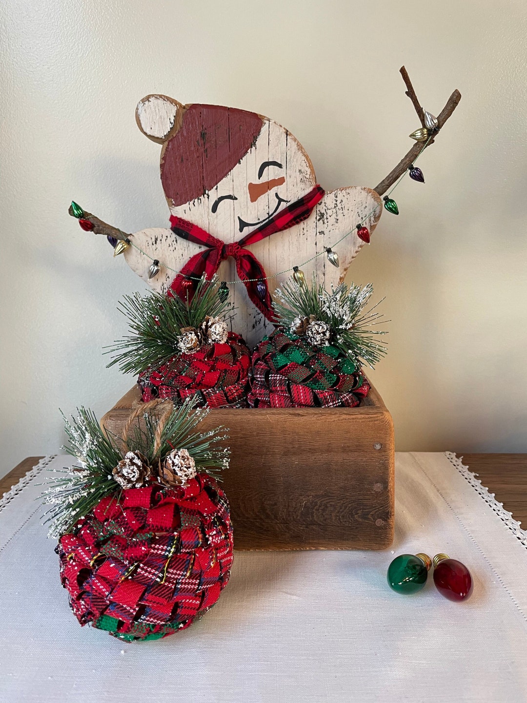Decorated Vintage Rustic Barn Board Snowman, Rustic Snowman Decor, Prim ...