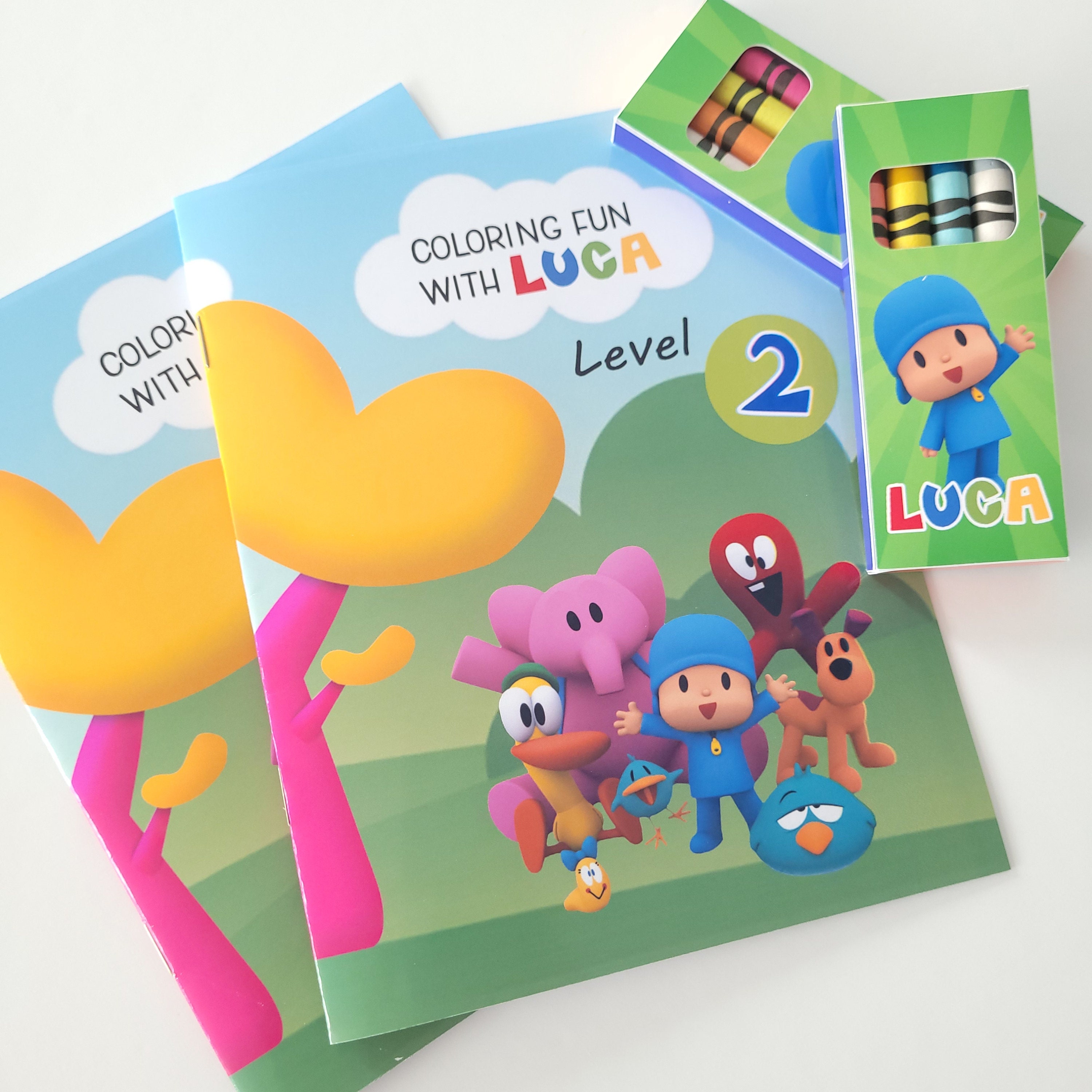 Personalized Pocoyo Coloring Book With Crayons: Birthday Party Favors ...