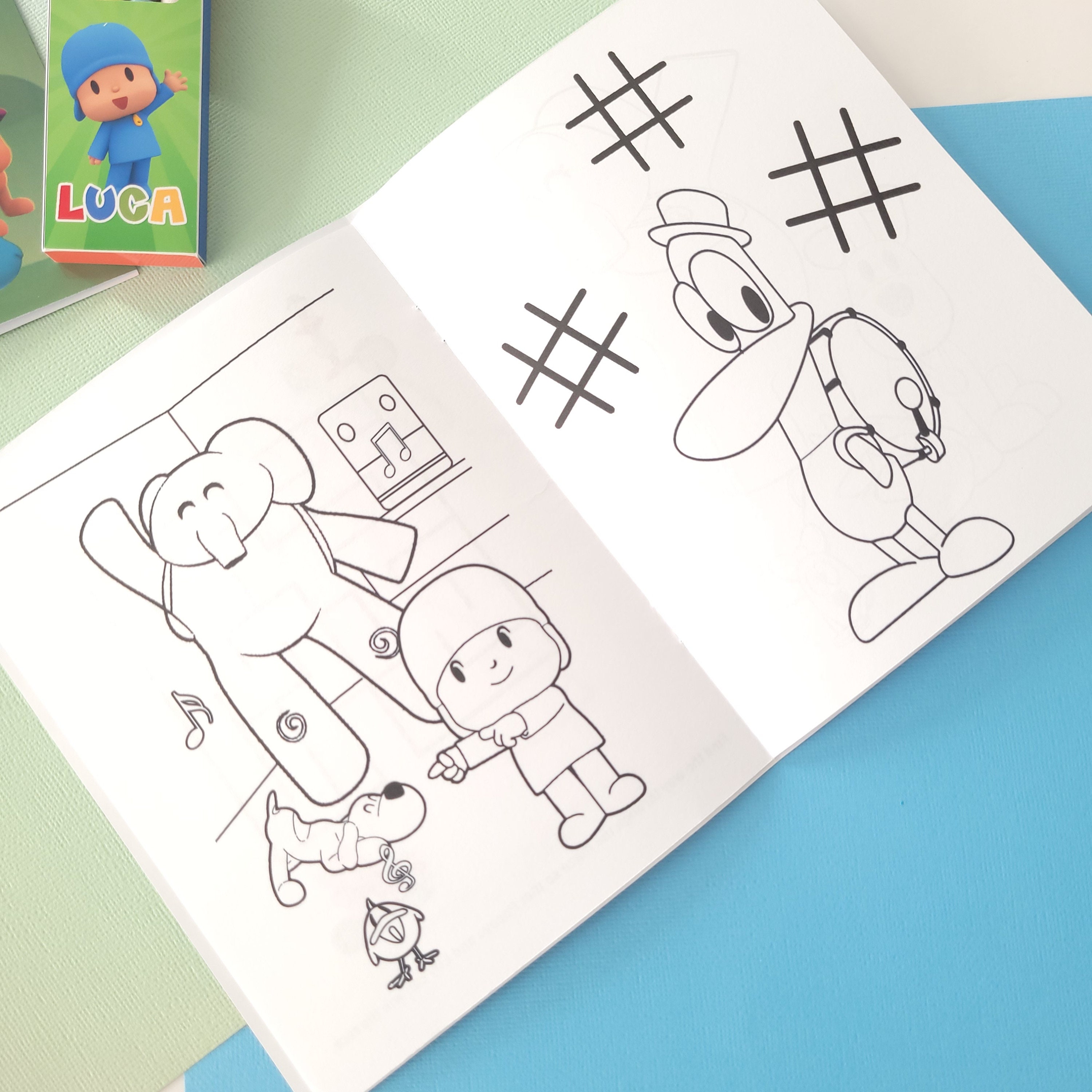 Personalized Pocoyo Coloring Book With Crayons: Birthday Party Favors ...
