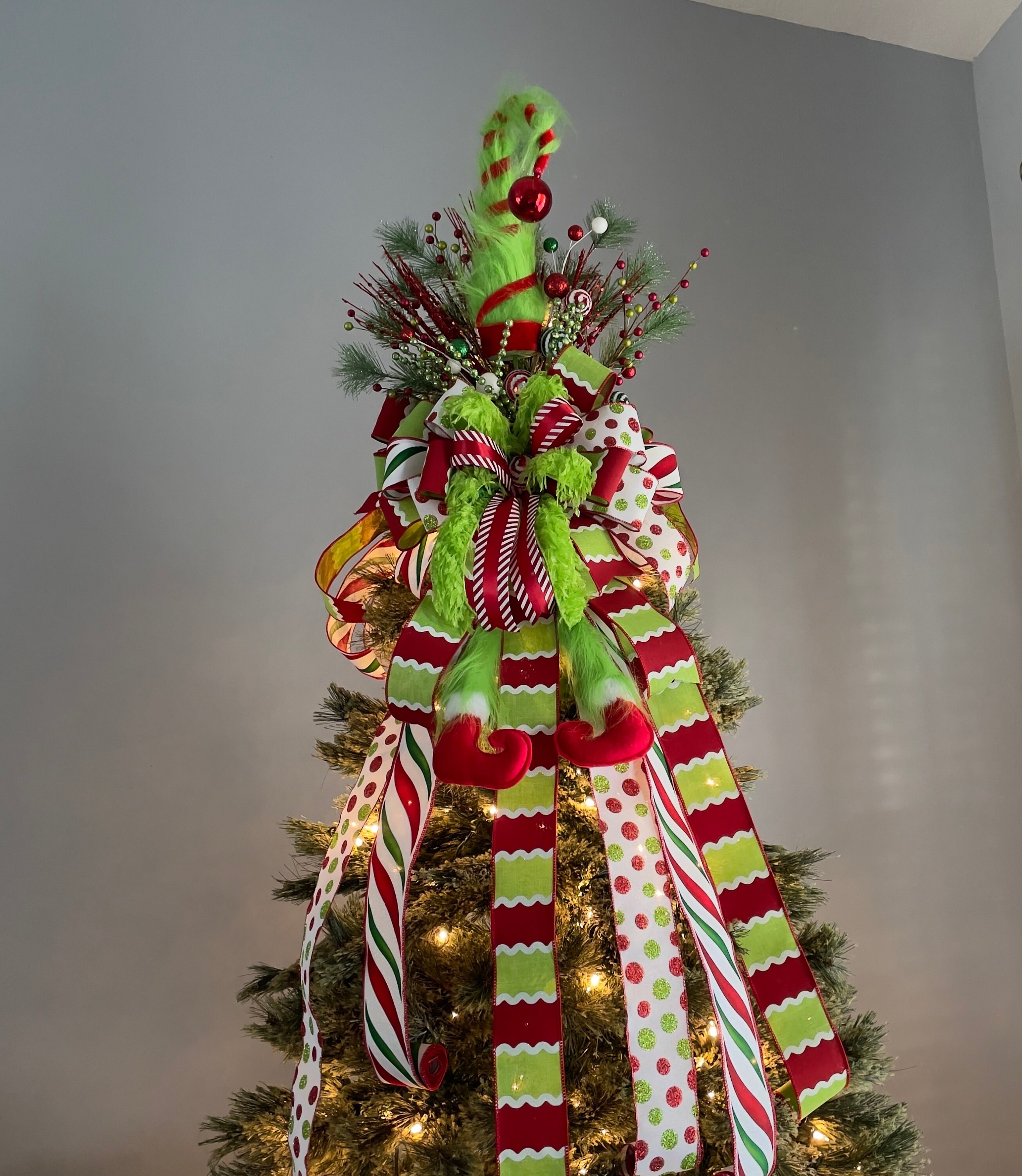 Whimsical Grinch Christmas Tree Topper Bow With Streamers, Tree Bow ...