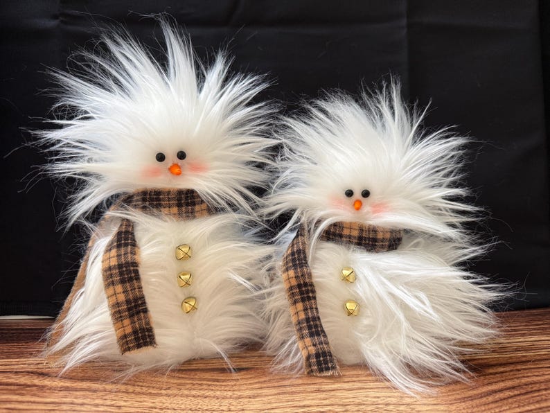 Frazzled Snowman, Cute Unique Fluffy Furry Holiday Decor, Long White ...