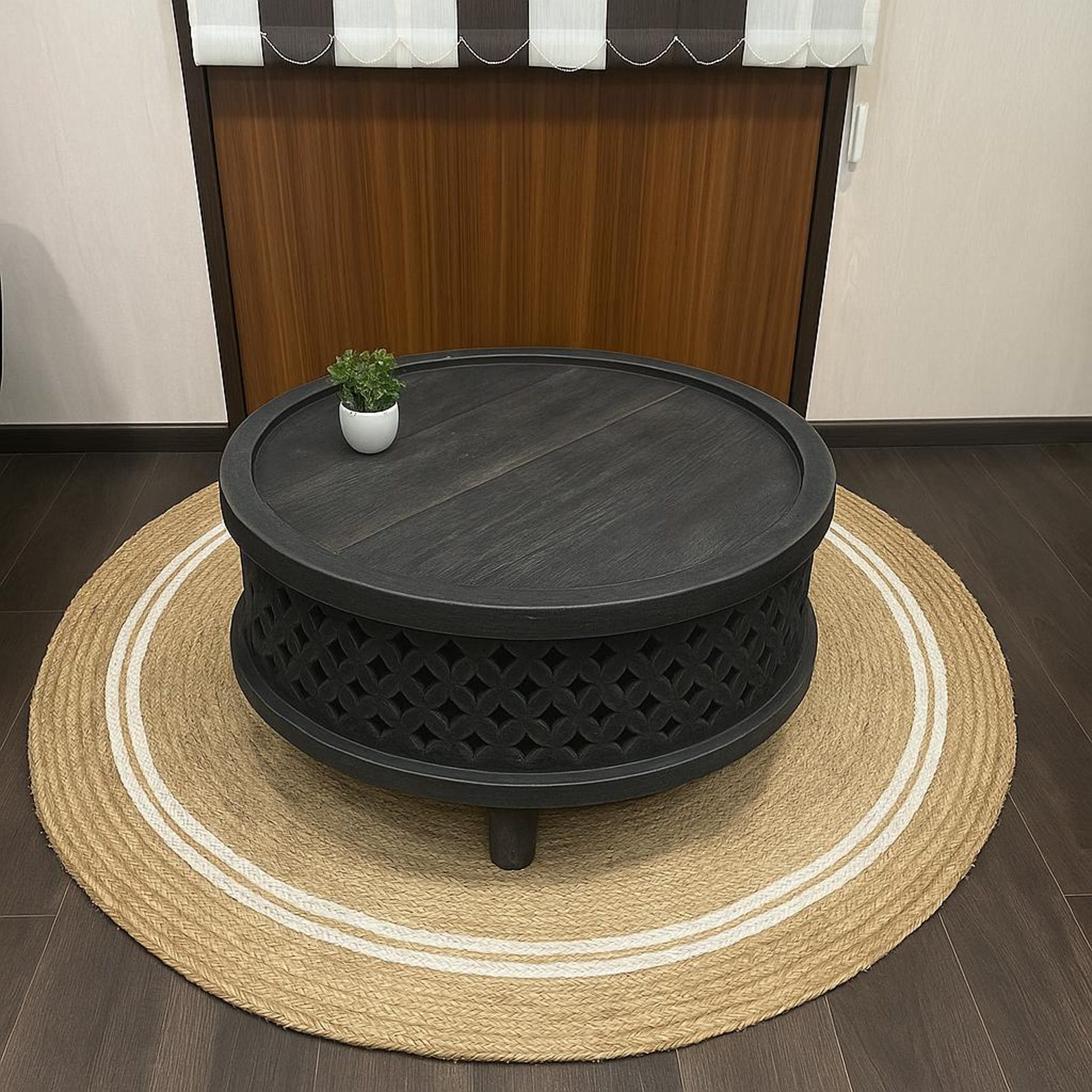 Hand-carved Mango Wood Coffee Table: Round Lattice Design - Etsy